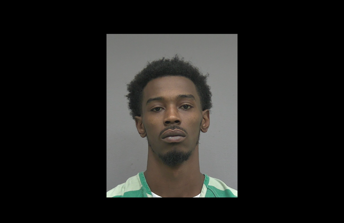 Man Charged With Kidnapping After Tackling Partner Over Unapproved Texts