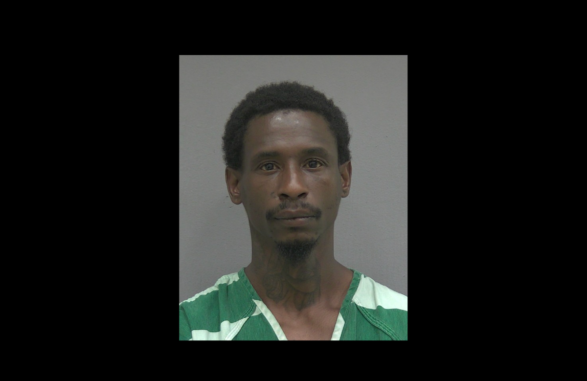 Gainesville Man Arrested for Threats Wile Holding Gun